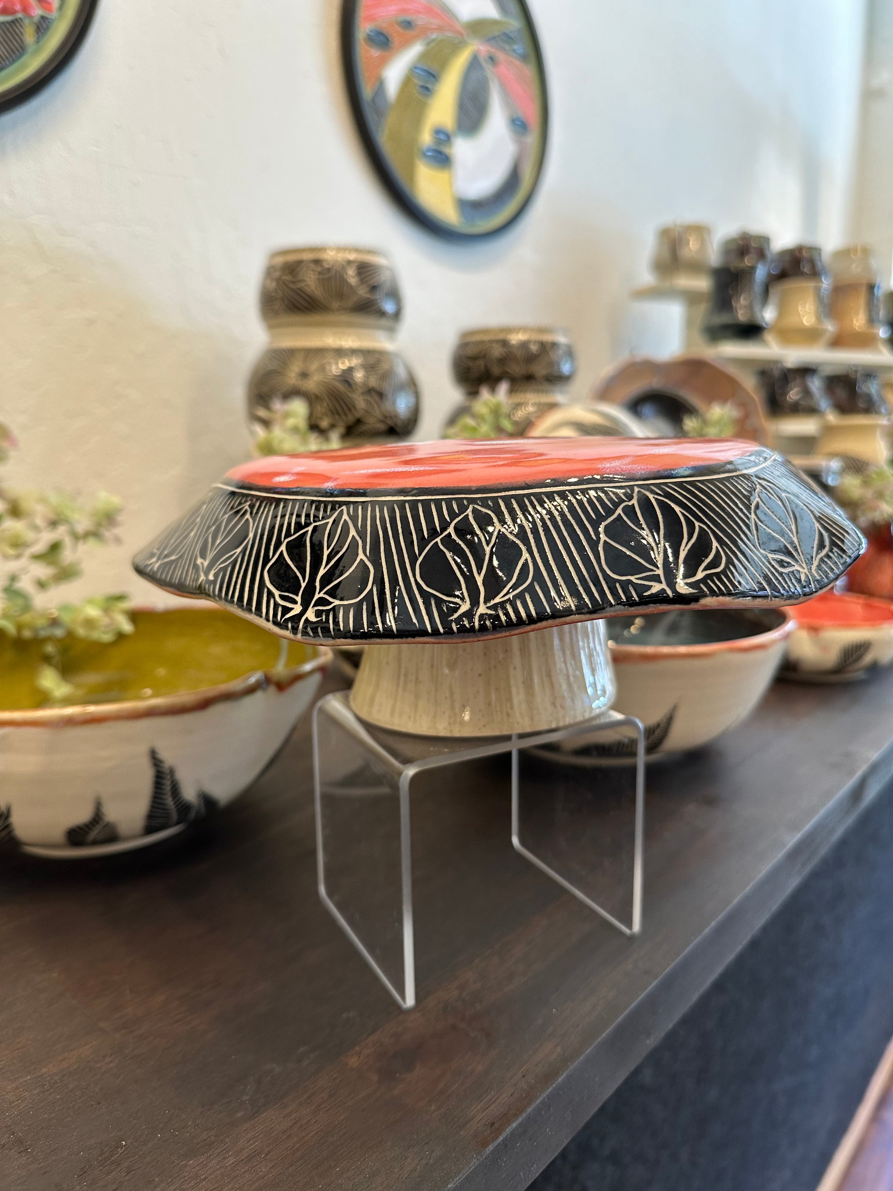 Tulip Cake Stand – Art and Soul Ashland